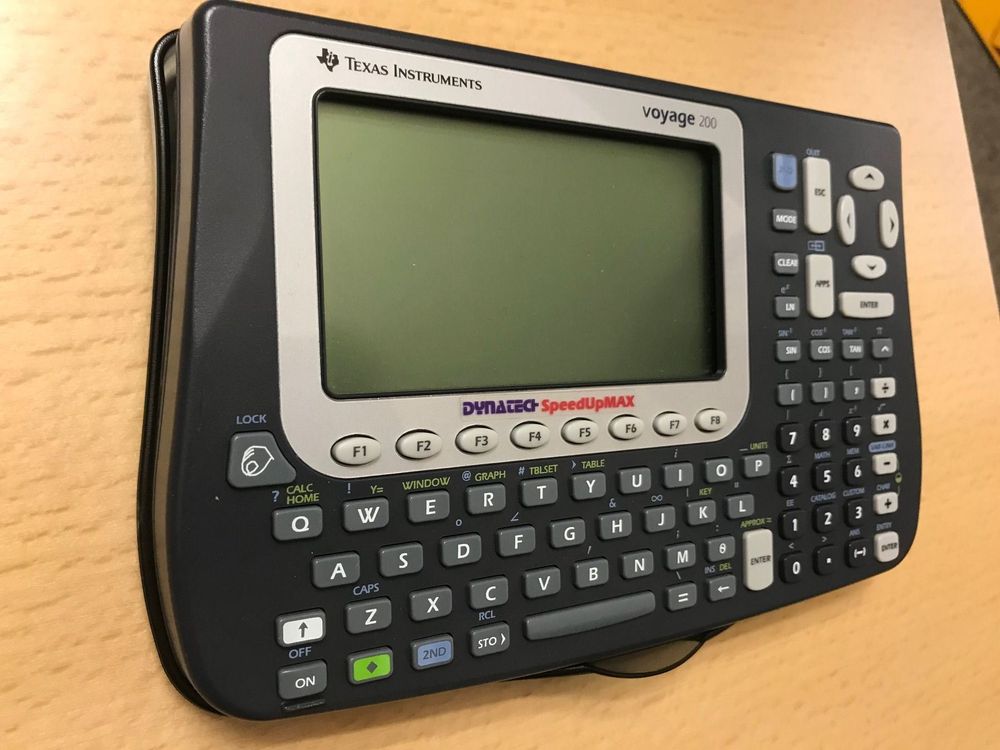 TI-89 Titanium Voyage 200 | Kaufen auf Ricardo