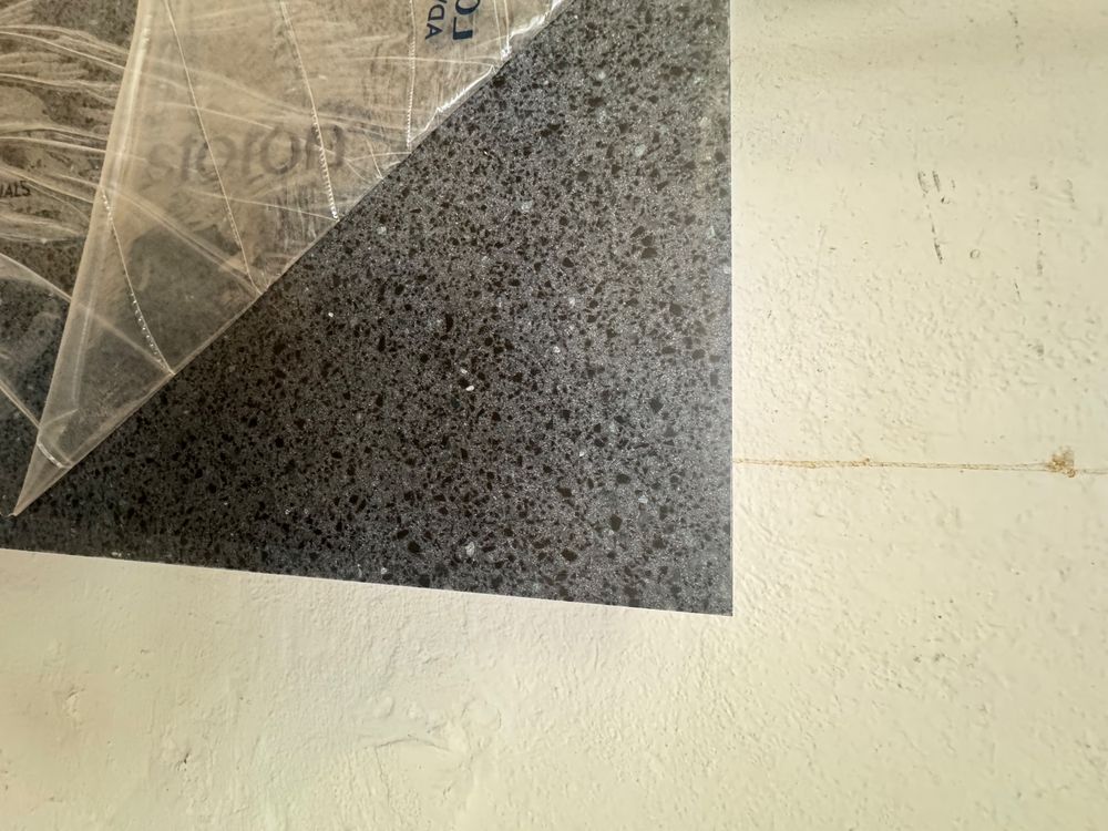 Staron Platte (Gebraucht) in Sarmenstorf für CHF 75 – nur Abholung auf ...