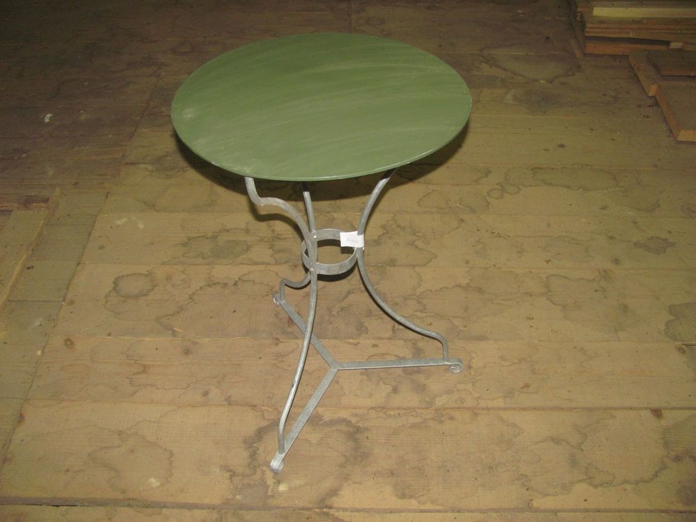 !!SALE!! Bistrotisch Jugendstil 50cm Gartentisch (Gebraucht) in Malters ...