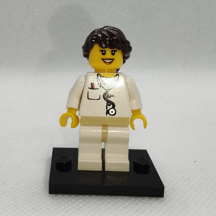 LEGO, Minifigur "Doctor" (Gebraucht) in Luzern für CHF 2.9 – mit ...