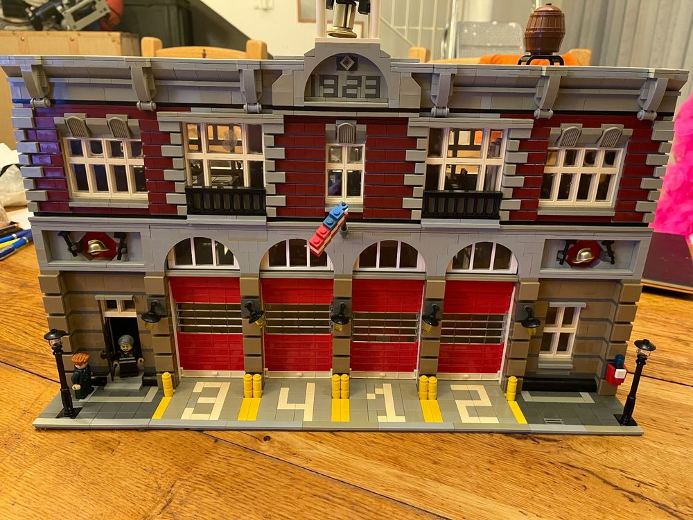 LEGO Feuerwehr 10197 (MOC) (Gebraucht) in Weingarten-Kalth für CHF 949 ...