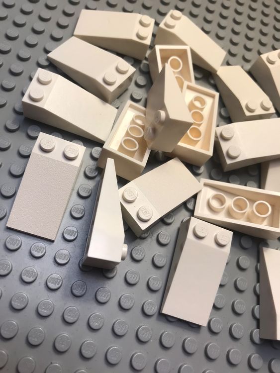 Lego 19 x Dachstein 2x4 (30363) (Gebraucht) in Basel für CHF 3.6 – mit Lieferung auf Ricardo kaufen