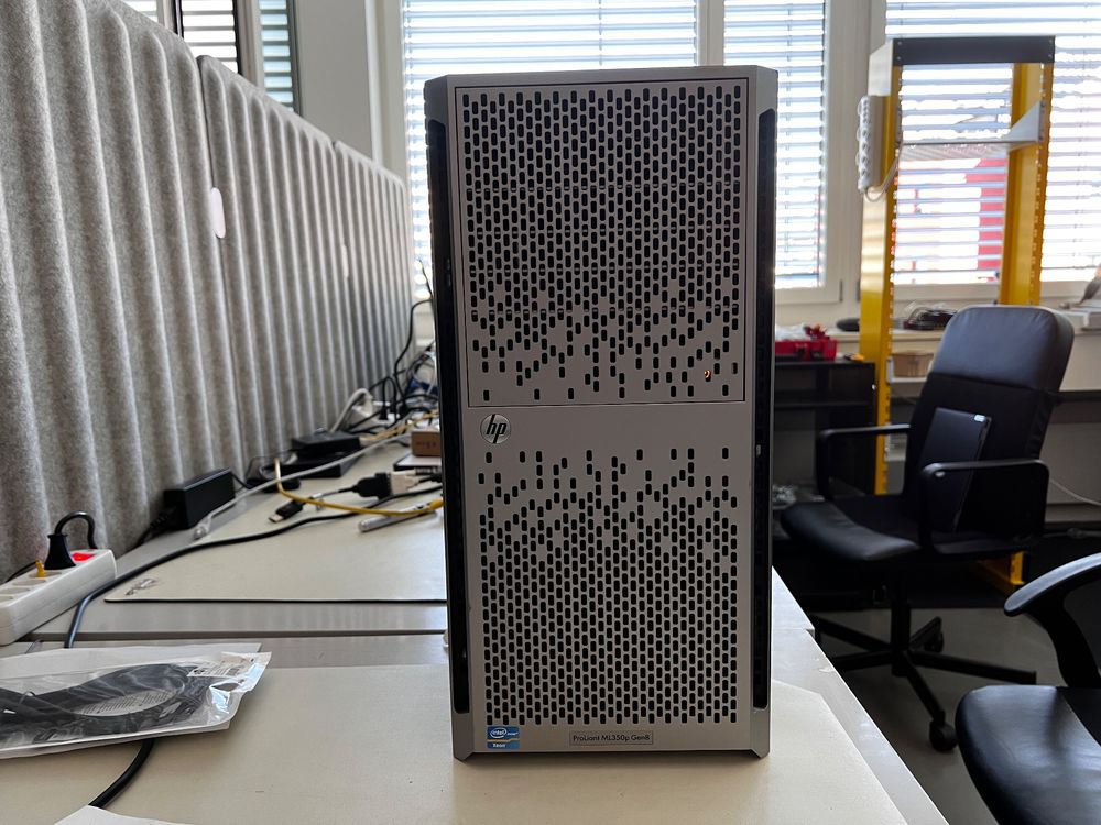 HP ML350p Gen8 Server | Kaufen auf Ricardo