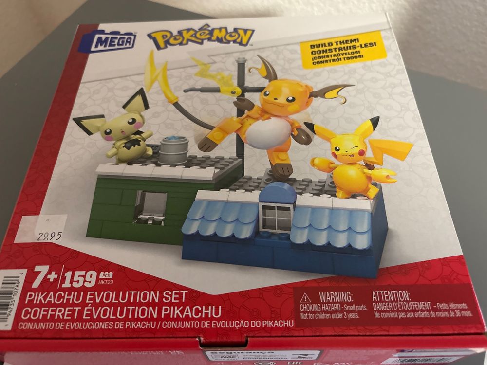 Mega Pokémon Pikachu Evolution Set, Neu & OVP! (Neu und ...