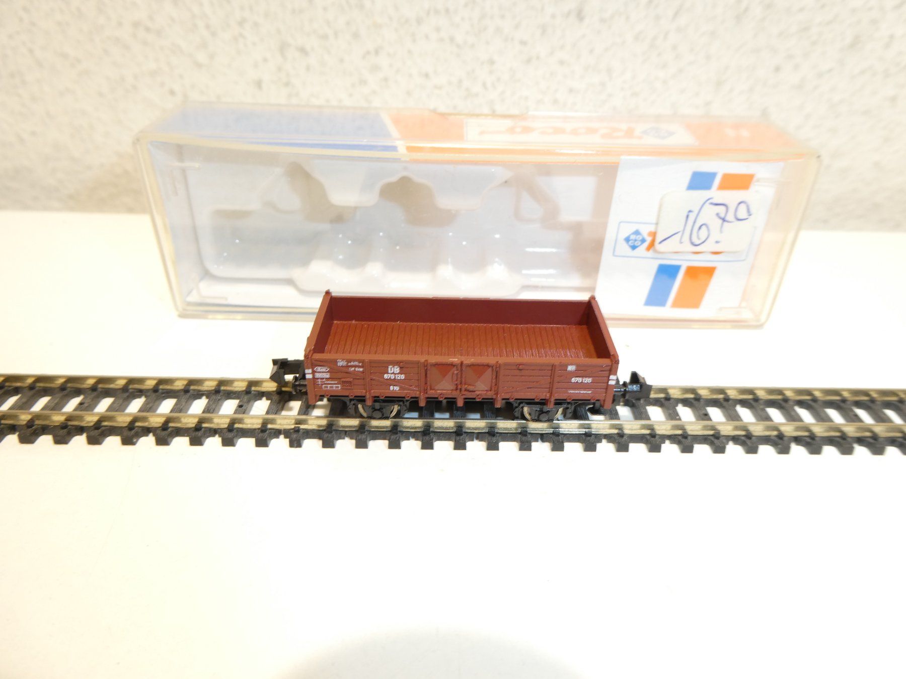 Roco Güterwagen DB 670 120 Spur N 25397 (Gebraucht) in Luzern für CHF 4 ...