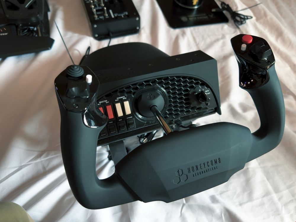 Honeycomb Alpha Flight Controls, Yoke (Gebraucht) in Matten b. Interl ...