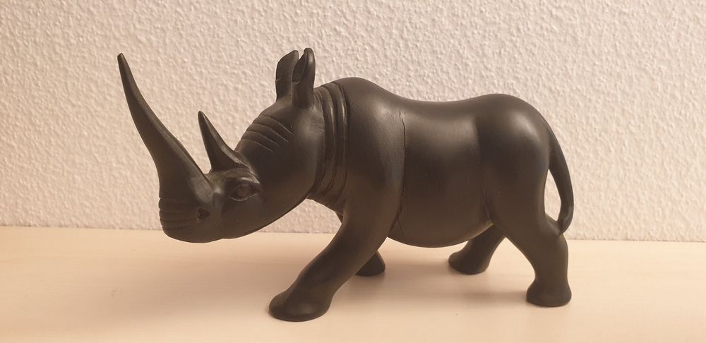 Rhinocéros en bois noir ébène | Kaufen auf Ricardo