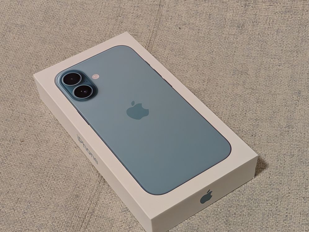 iPhone 16 256GB Teal (turquoise) neuf (Neu (gemäss Beschreibung)) in ...