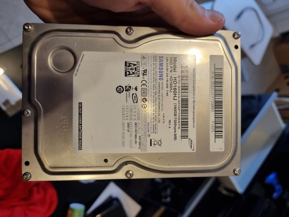 Disc dur 160g (Gebraucht) in le locle für CHF 1 – mit Lieferung auf ...