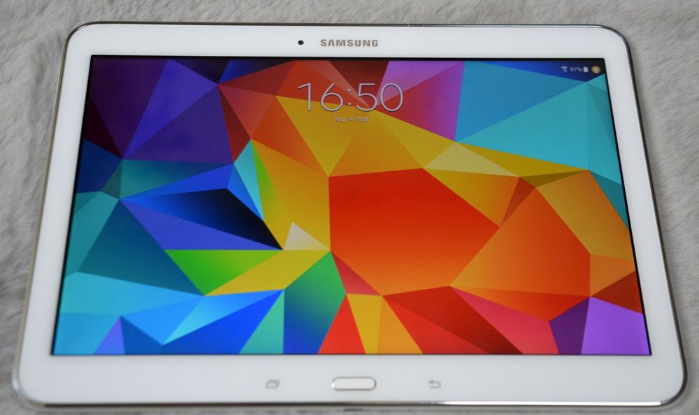 Tablet - Samsung Galaxy Tab 4 (SM-T530) | Kaufen auf Ricardo