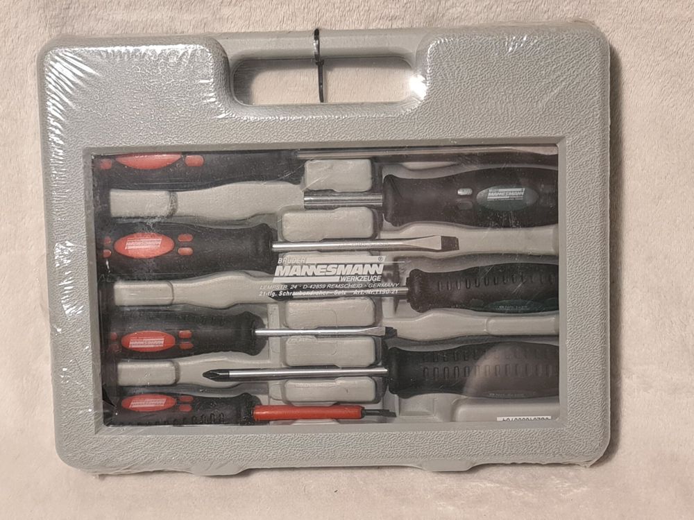 Werkzeug Schraubenzieher Set Neu und Originalverpackt ab 1.- (Neu und originalverpackt) in ...