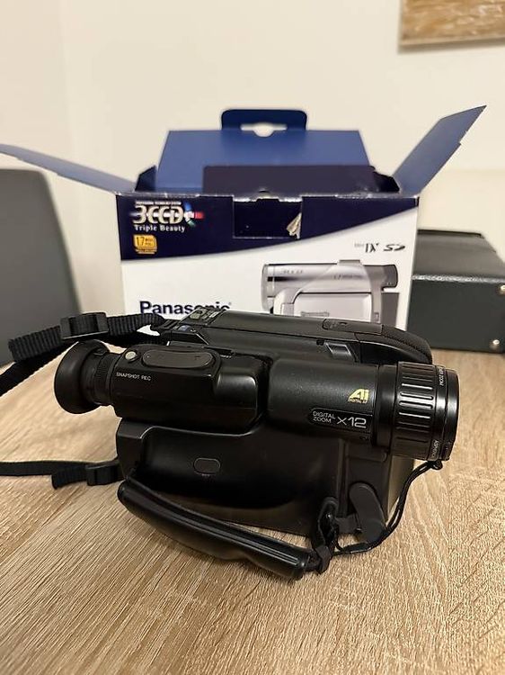 Camera panasonic NV-GS75 1994 (Usato) a Paradiso per CHF 50 – solo ...