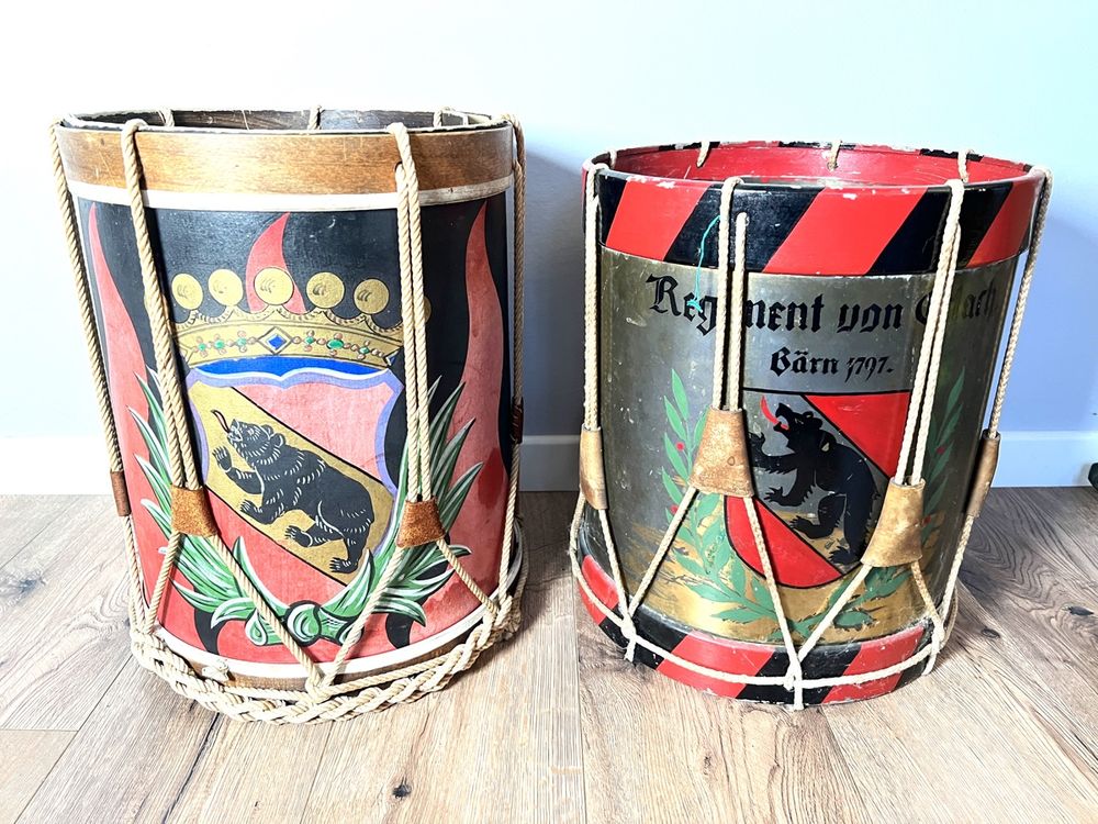 2 antike Trommeln Bern Erlach (Gebraucht) in Nidau für CHF 16 – nur Abholung auf Ricardo kaufen