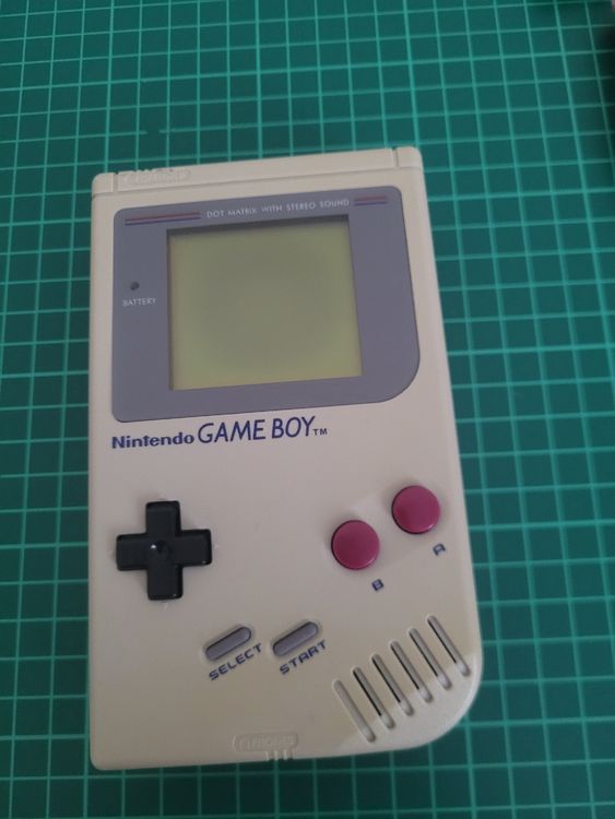 Nintendo Game Boy Classic DMG-01 Handheld Console (Gebraucht) in Meyrin ...