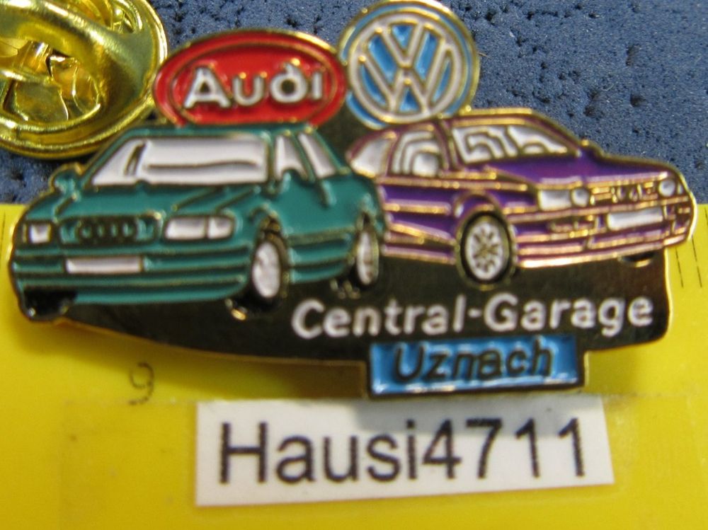 AUTO-PIN AUDI VW CENTRAL GARAGE SCHWEIZ GOLDIG (Gebraucht) in Ettingen ...