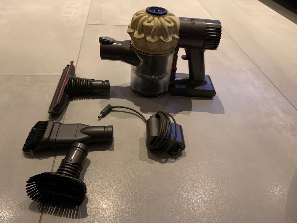 Dyson V6 baby& child | Kaufen auf Ricardo