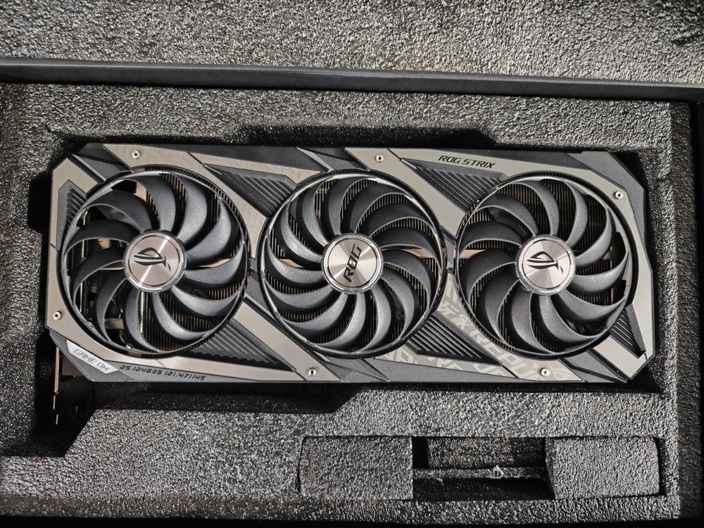 ASUS ROG STRIX RTX 3090 - 24GB - Top Zustand (Gebraucht) in Matten b ...