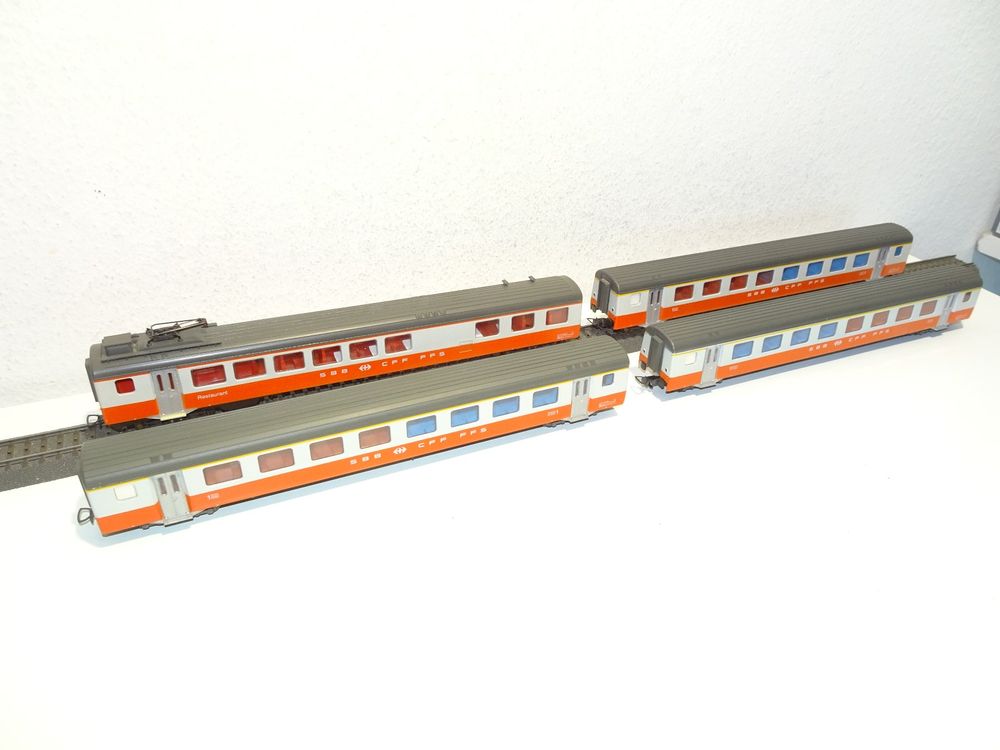 4 Liliput Personenwagen SBB Swiss Express HO (8) (Gebraucht) in Luzern für CHF 60.9 – mit ...