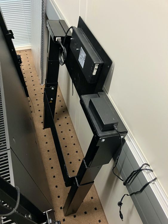 Microsoft Surface Hub 1596 Grossbild Device 84" mit 4K (Gebraucht) in ...