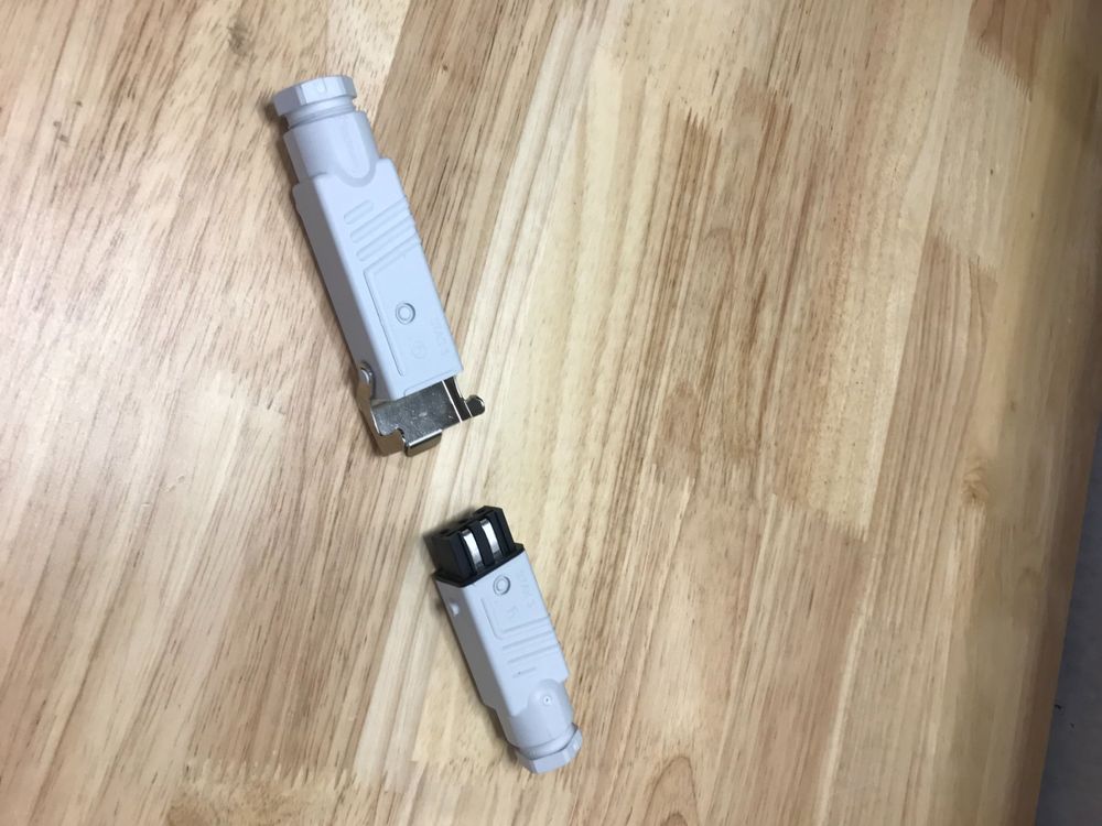 Hirschmann STAS 3 + STAK 3 Kupplung (Gebraucht) in für CHF 15 – mit ...