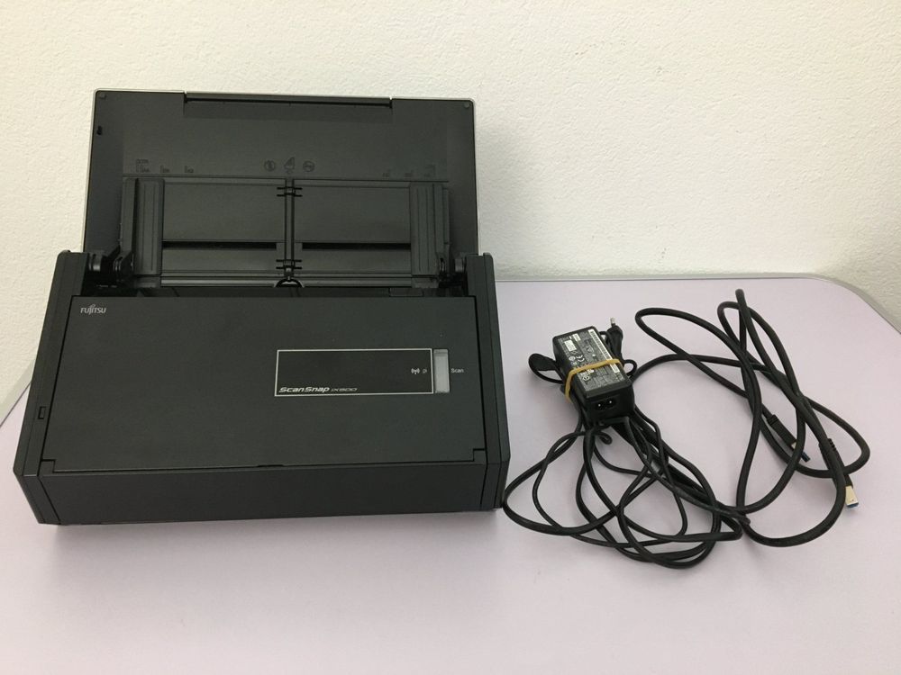 Fujitsu ScanSnap iX500 schneller Scanner | Kaufen auf Ricardo