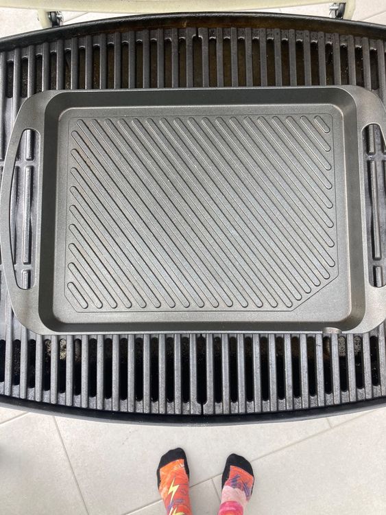 Weber Q3000 Titanium (Gebraucht) in Thun für CHF 449 – nur Abholung auf ...