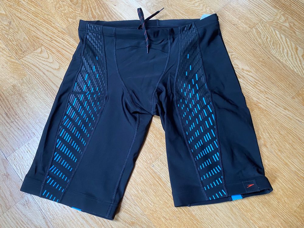 Speedo Schwimmhose (Gebraucht) in für CHF 5 – mit Lieferung auf Ricardo ...