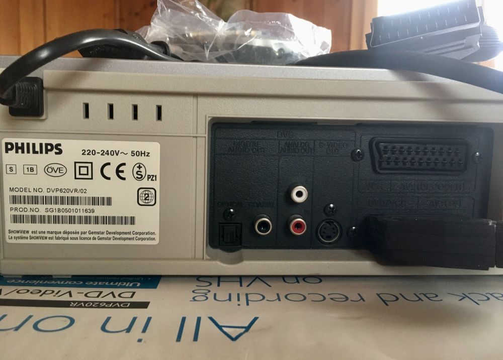 PHILIPS DVD- und VHS-Videorecorder DVP620VR (Gebraucht) in Zürich für ...
