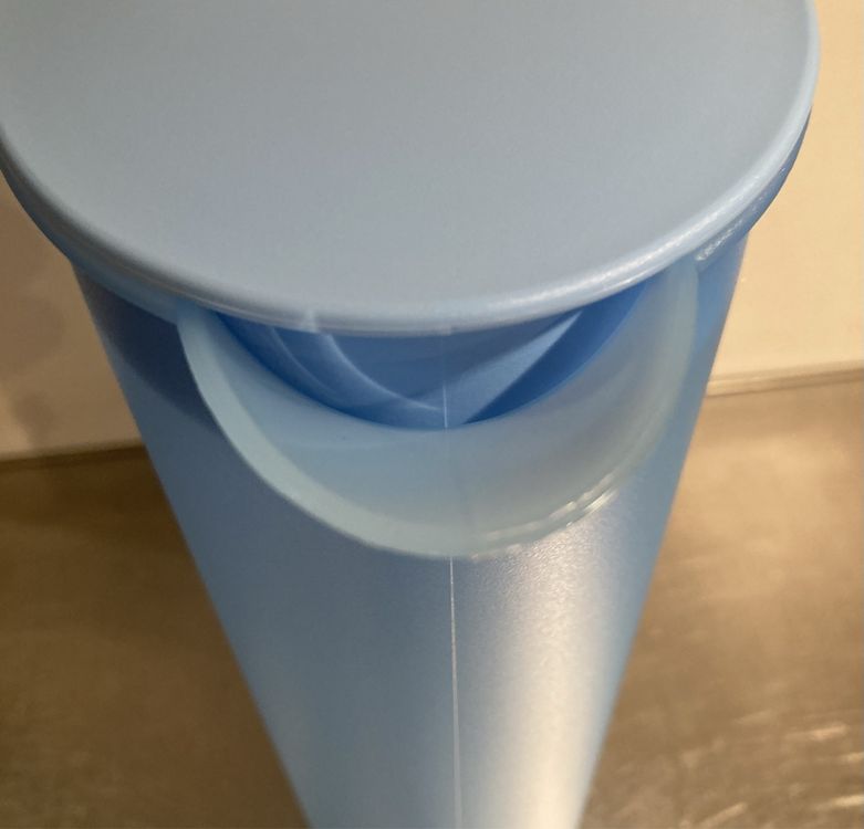Aqua Krug 2,1 Liter Tupperware (Neu und originalverpackt) in Adetswil ...