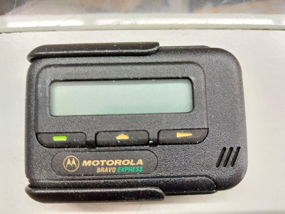 Motorola Bravo Express Pager (Neu und originalverpackt) in Zürich für ...