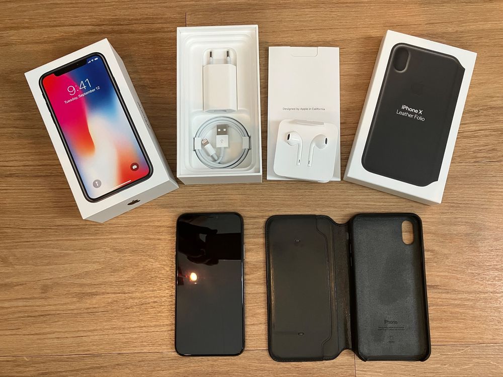 Apple iPhone X 256GB Space Grau mit komplettem Zubehör (Gebraucht) in ...