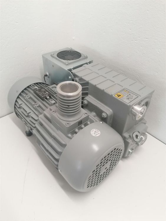 Agilent MS 40+ Vakuumpumpe - Jg. 07.2017 (Gebraucht) in Niederdorf für ...