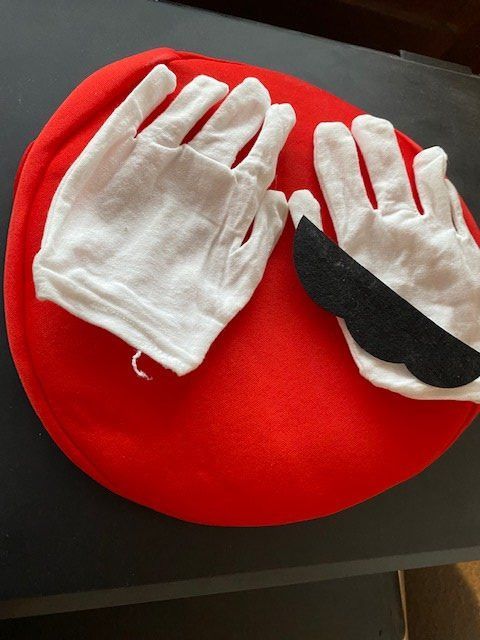 Super Mario Hut Cap&Schnauz&weisse H.... | Kaufen auf Ricardo