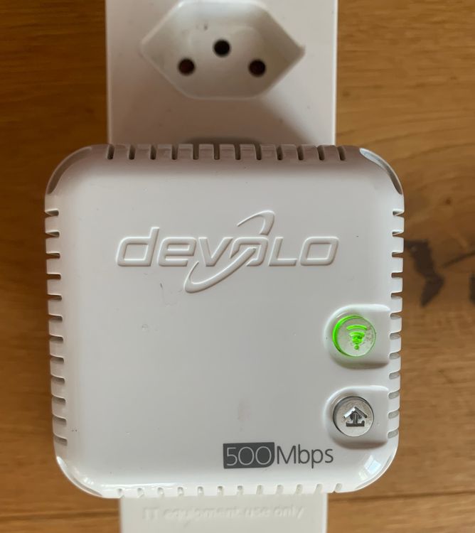 dLAN 500 WiFi (Defekt) in Steckborn für CHF 5 – mit Lieferung auf Ricardo kaufen