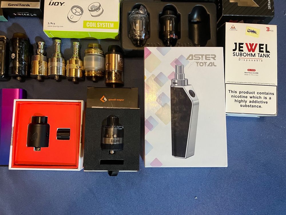 Diverse Dampfer Rta, Rda Pod‘s und Geräte (Gebraucht) in bauma für CHF ...