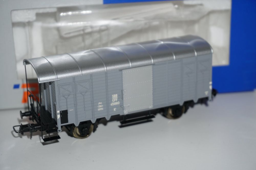 Roco 47504 - SBB gedeckter Güterwagen K3 grau H0/DC (Gebraucht) in Matten b. Interl für CHF 25 ...