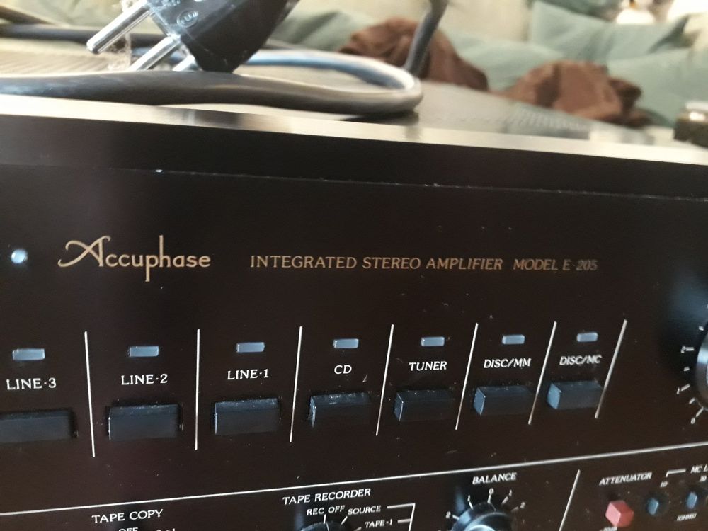Accuphase E-205 Integrated amplfier - mit/con phono MM & MC | Acheter ...