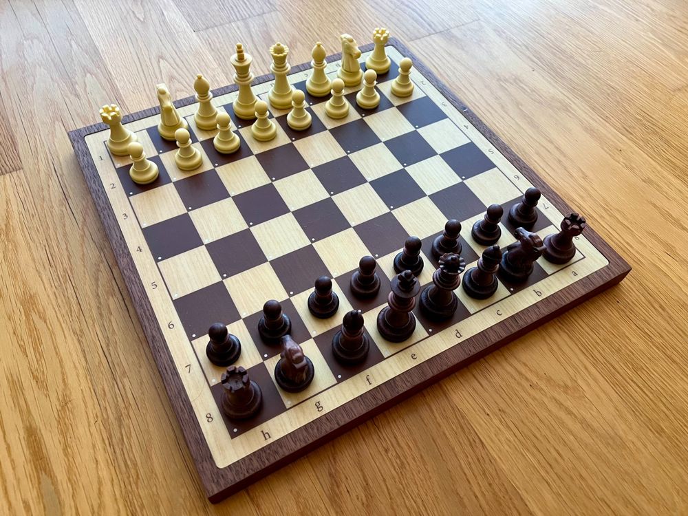 Chessnut Air Electronic Chess Set | Kaufen auf Ricardo