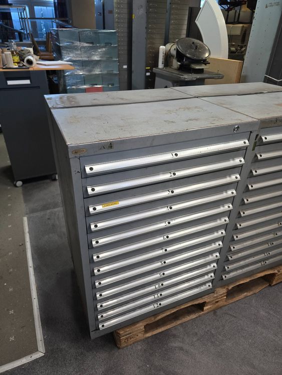 Lista Schubladenstock 12er 72x71cm H: 100cm ab 850.- (Gebraucht) in ...