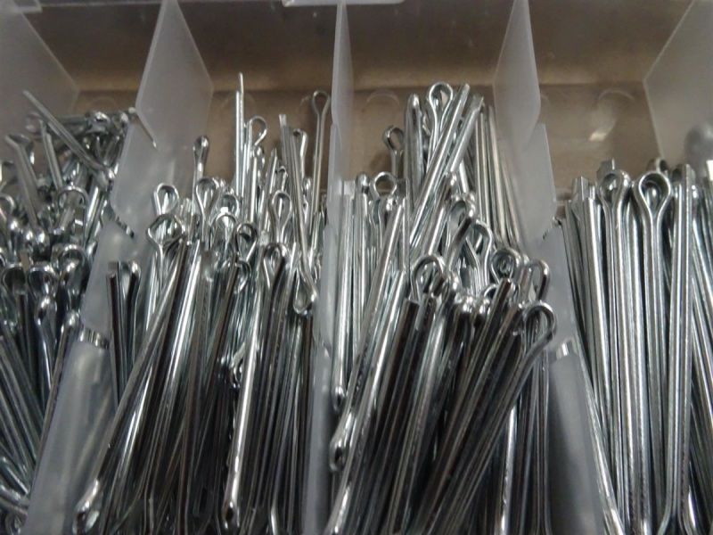 Neuer Splinten-Satz in Box 555 Tlg. (Neu und originalverpackt) in ...