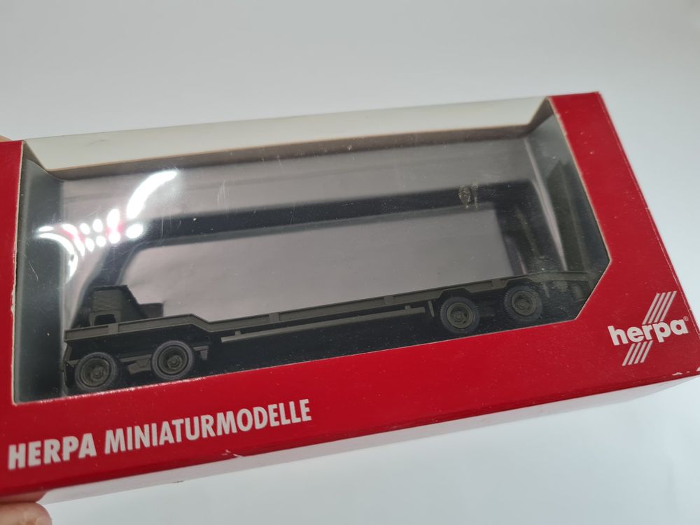 Herpa TU4 Anhänger Schweizer Armee (Neu (gemäss Beschreibung)) in Blumenstein für CHF 41 – mit ...