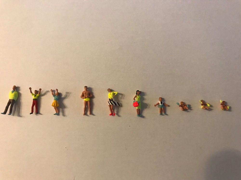 10 Menschen Frauen, Männer, Kinder H0 (Gebraucht) in Thalwil für CHF 7 ...