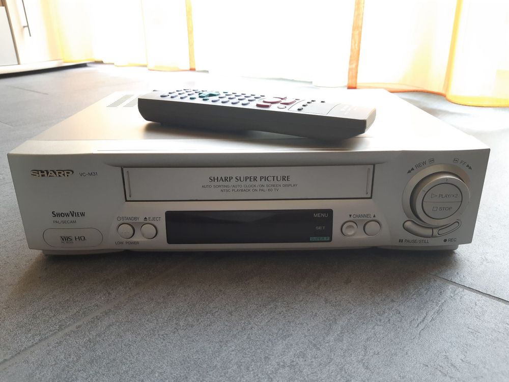 VHS Videorecorder SHARP | Kaufen auf Ricardo