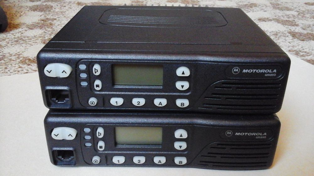 Motorola GM350 UHF Mobilfunkgeräte (12,5KHz Version) (Gebraucht) in ...