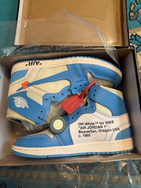Brand new off white Chicago Jordan’s 1s in blue colour. Btw (Neu und ...