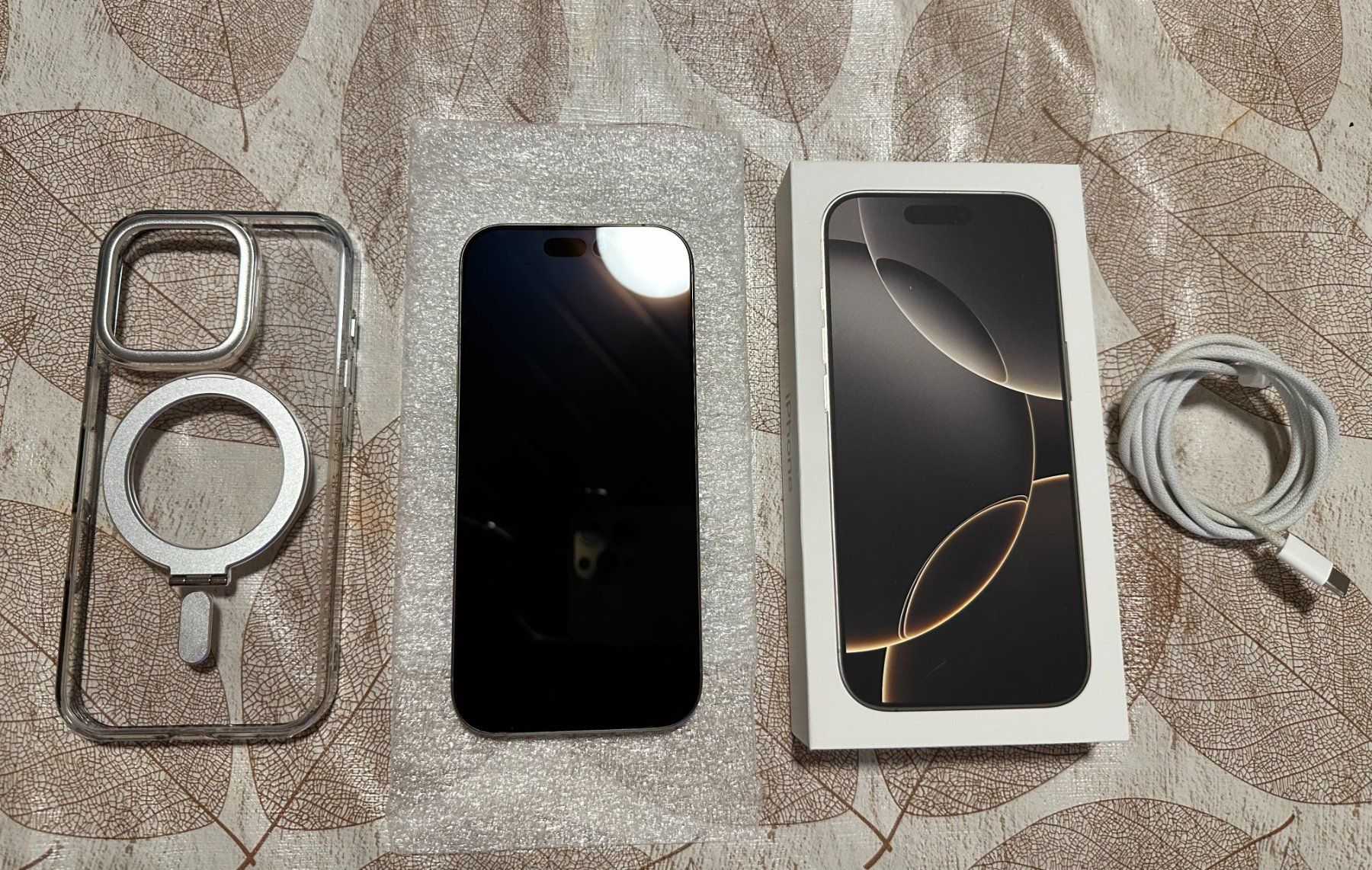 iPhone 16 Pro 128GB wie Neu mit Garantie! 2025 gekauft! (Neu (gemäss ...