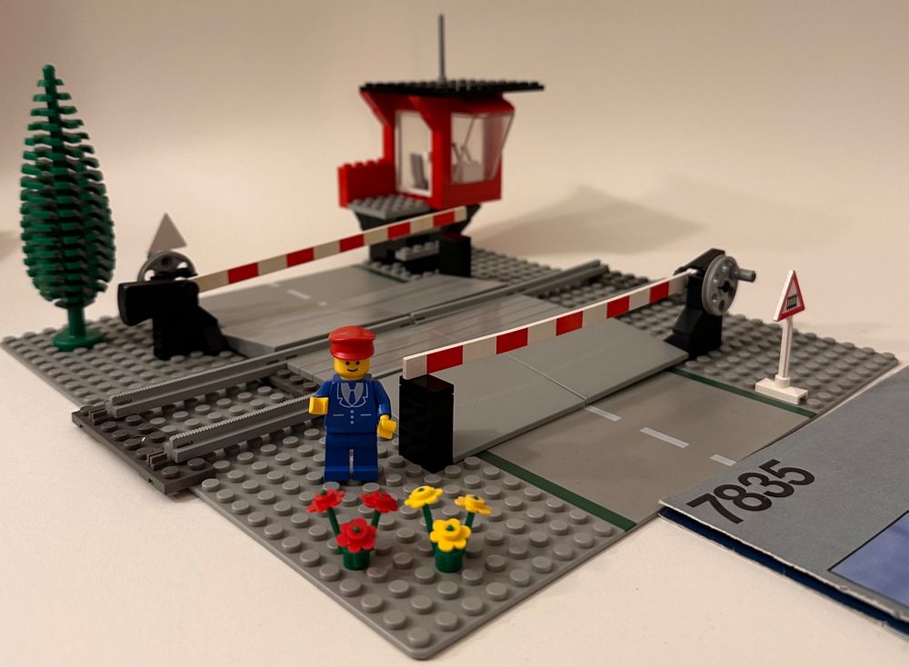 Vintage LEGO Eisenbahn 12V 7835 "Manual Road Crossing" ab1 (Gebraucht ...