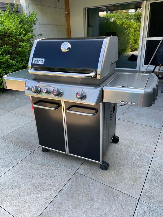 Weber Gasgrill Genesis 330 (Jg 2014) (Gebraucht) in Galgenen für CHF ...