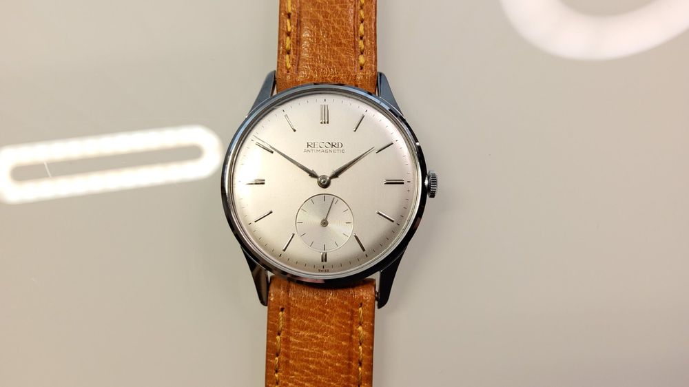Record Watch & Co Genève vintage/ diamètre 38mm | Kaufen auf Ricardo