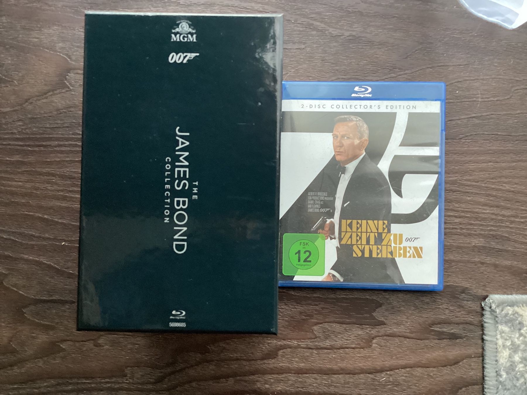 James Bond Collection Blu-ray (Gebraucht) in Naters für CHF 50 – nur ...
